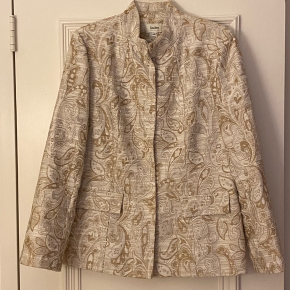 Neiman Marcus | Jackets & Coats | Neiman Marcus Jacket 4 All Season ...